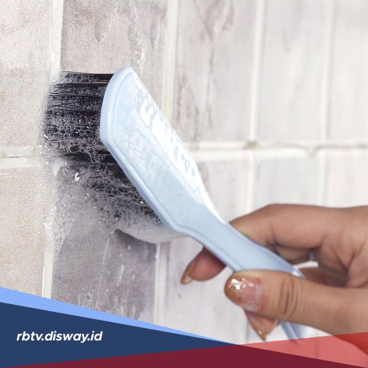 Cara Mudah Bersihkan Lumut di Lantai Kamar Mandi Menggunakan Bahan yang ...