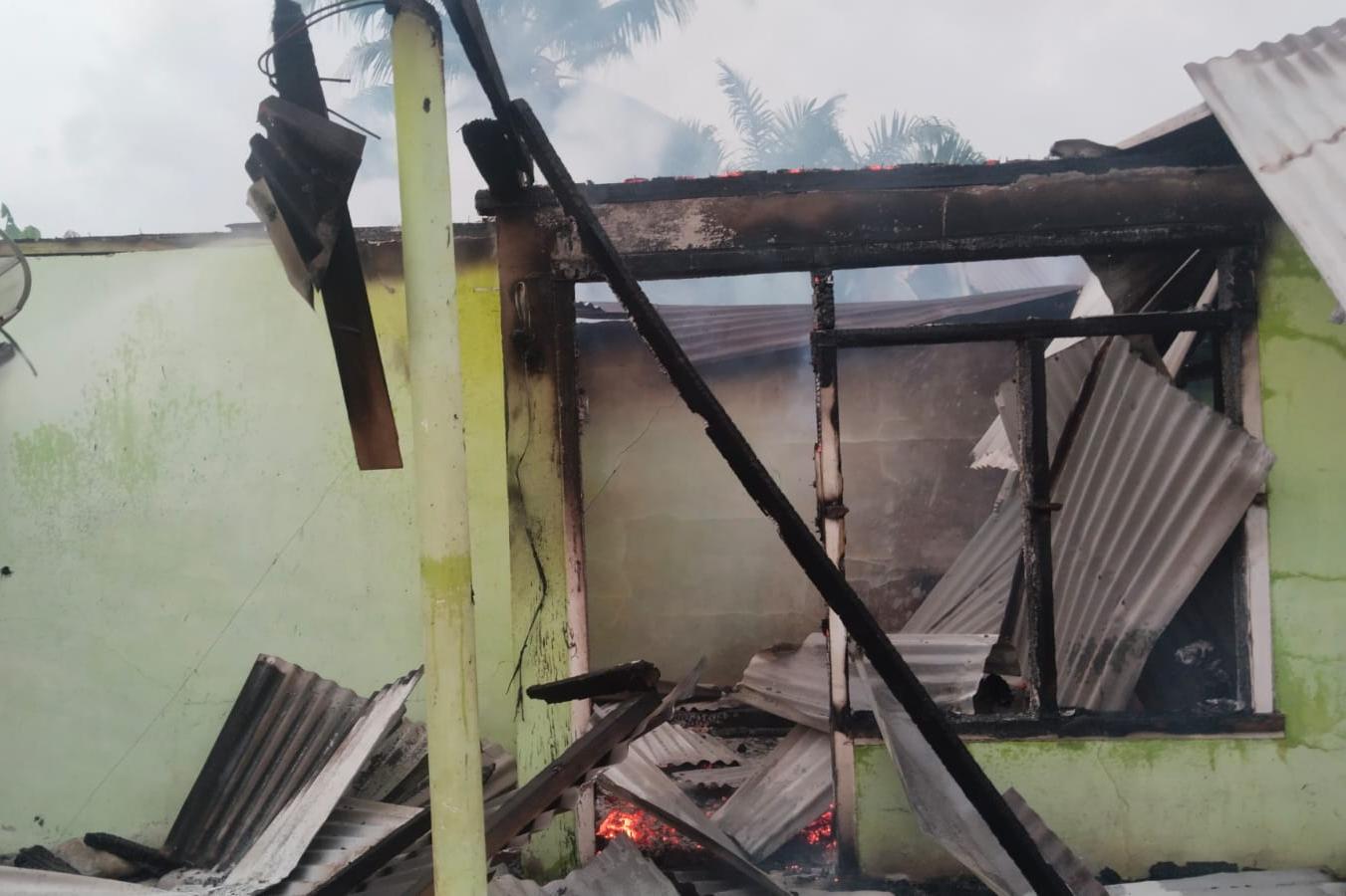Menjelang Magrib, Rumah di Desa Limus Bengkulu Selatan Terbakar