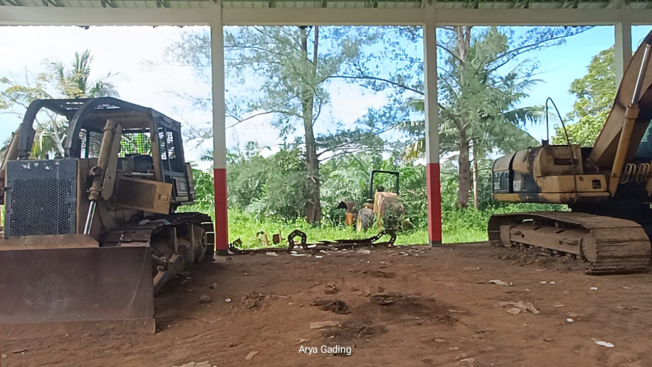 Mangkrak, Bupati Seluma Perintahkan Segera Lelang Seluruh Alat Berat di Dinas PUPR
